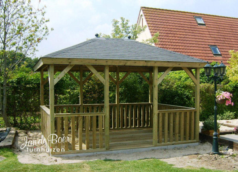 Prieel op elke gewenste afmeting - Jan de Boer Tuinhuizen